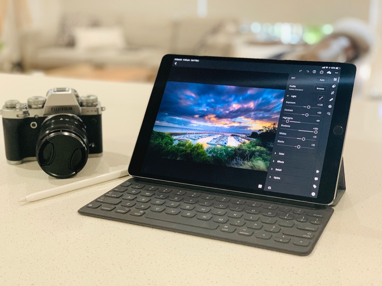 Using an iPad Pro for Travel Photography Management